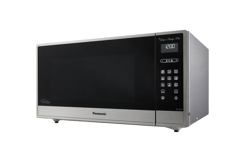 Panasonic Four micro-ondes de comptoir 1,6 pi³ avec senseur Genius ...